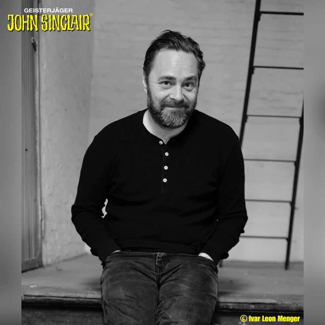 Wir begrüßen David Nathan